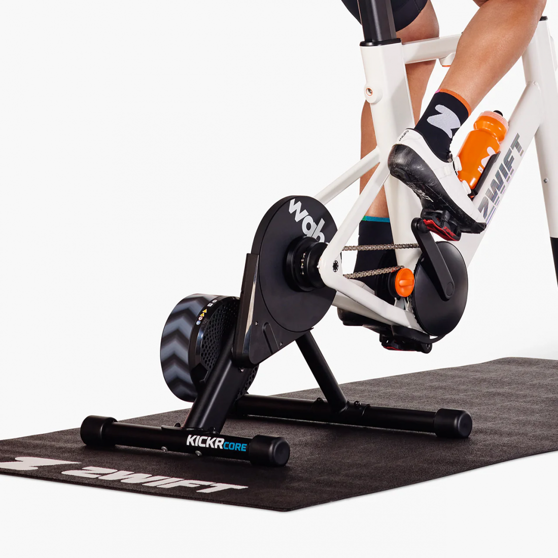 Zwift Ride With KIKCR CORE จักรยานฝึกซ้อม All-in-one Indoor Cycling ...